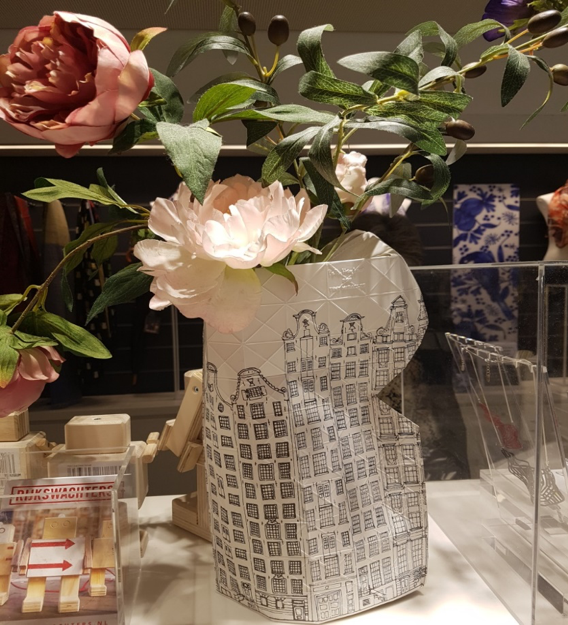 Visual Merchandising in Museums – The Association For Cultural Enterprises